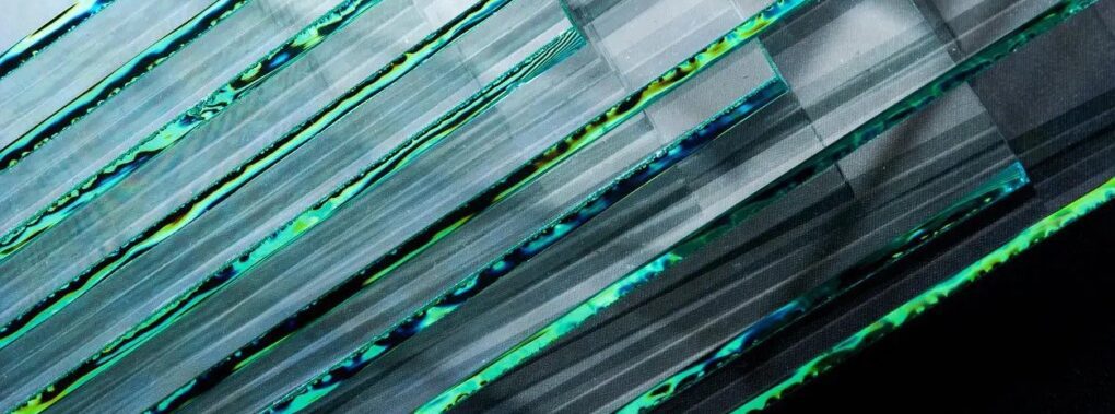 Glazier & Glass Company Website Design - Dee Glass: Redback