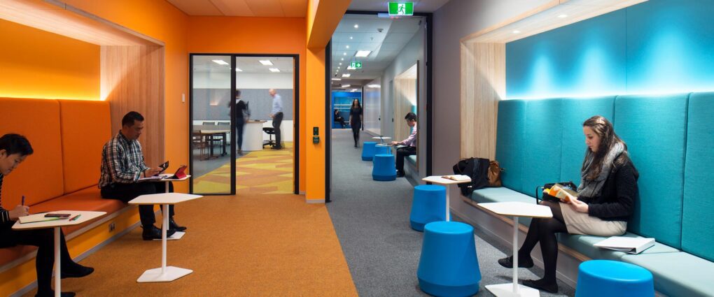 University Website Design - UoN Sydney: Redback